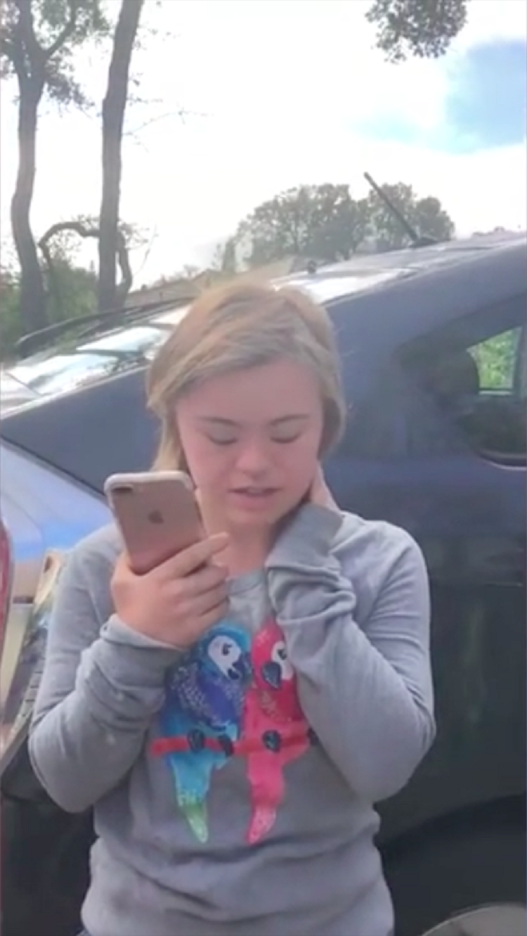 A Teenage Girl With Down Syndrome Landed Her Very First Job And Won The