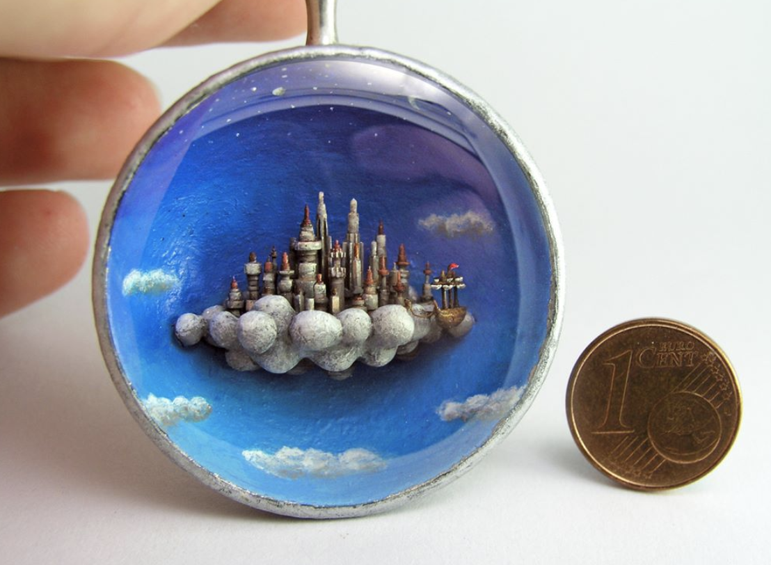 These 30 Tiny Objects Have Their Own Little World Inside Them - Small Joys