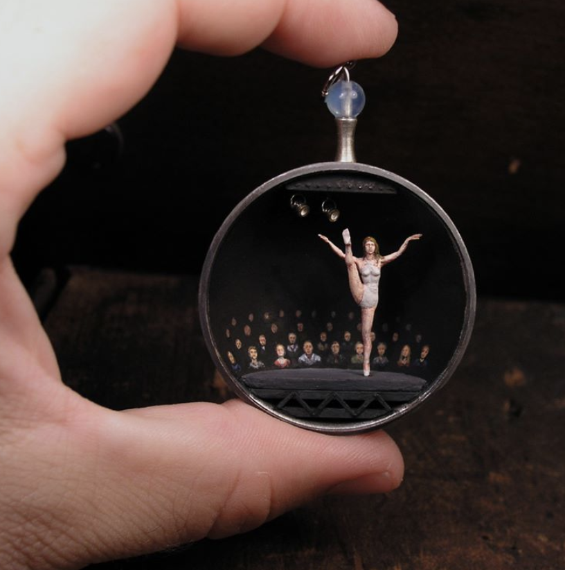 These 30 Tiny Objects Have Their Own Little World Inside Them - Small Joys