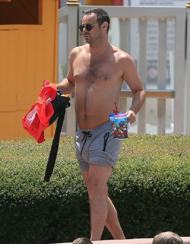 Men With Dad Bods Are Gaining Popularity Small Joys