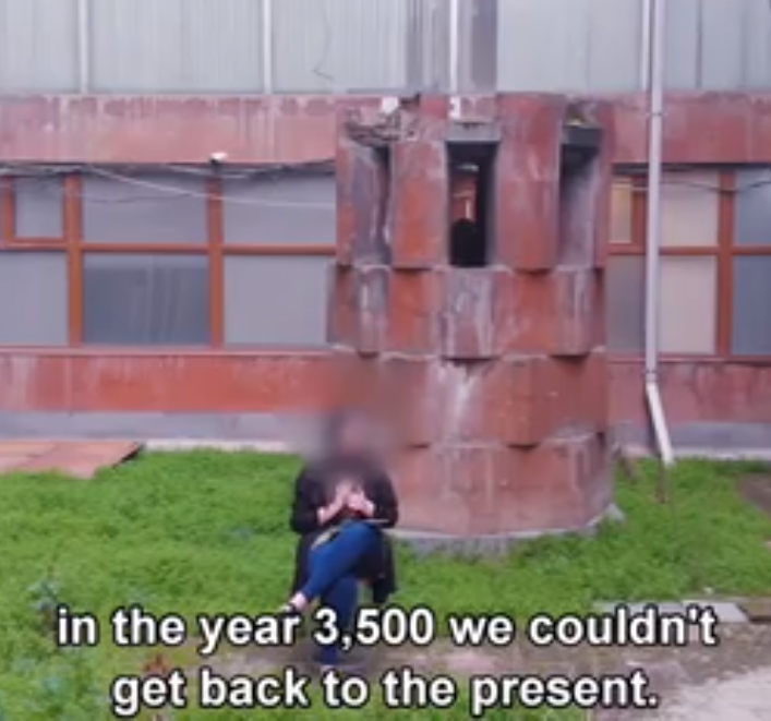 Woman Says She Has Been Impregnated By An Alien From The Year 3500 Small Joys