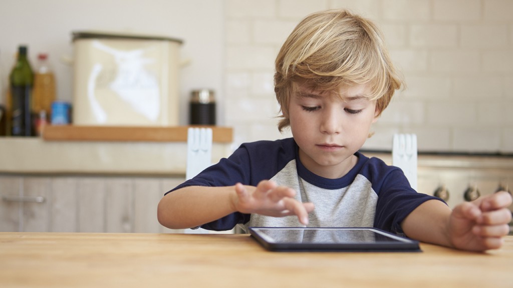Staring At Tablets And Phones Slows Down Toddlers' Development ...