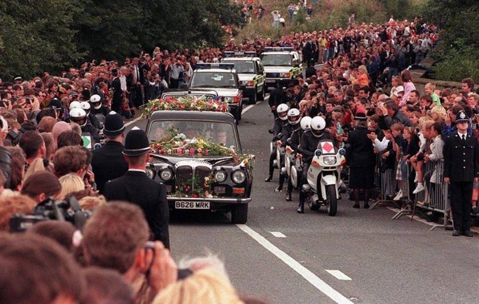 Photos From Princess Diana's Funeral Show Why She Is Still The Most ... Photos From Princess Diana's Funeral Show Why She Is Still The Most ...