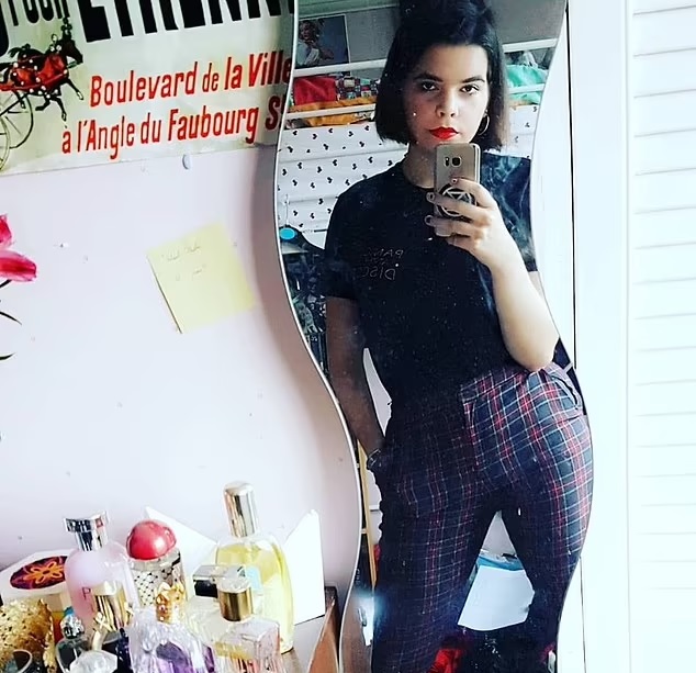 Moment Activists Spill Tomato Soup Over $85 Million Van Gogh Painting ...